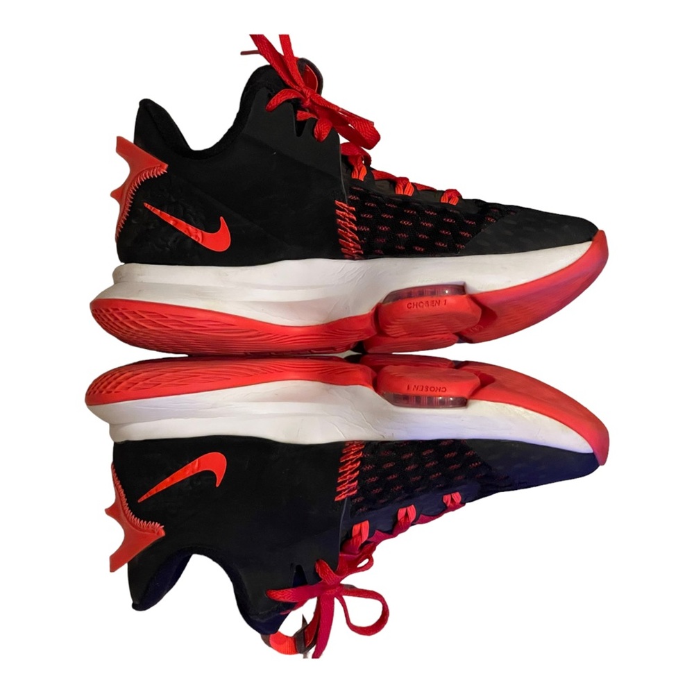 Nike Lebron Witness 5 Basketball Shoe - Black/Bright … - Gem